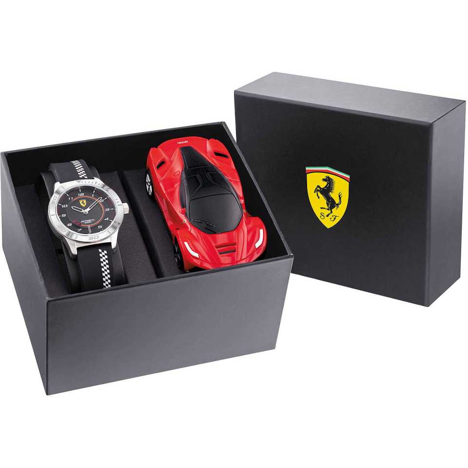 Gift Box Scuderia Ferrari FER0870053